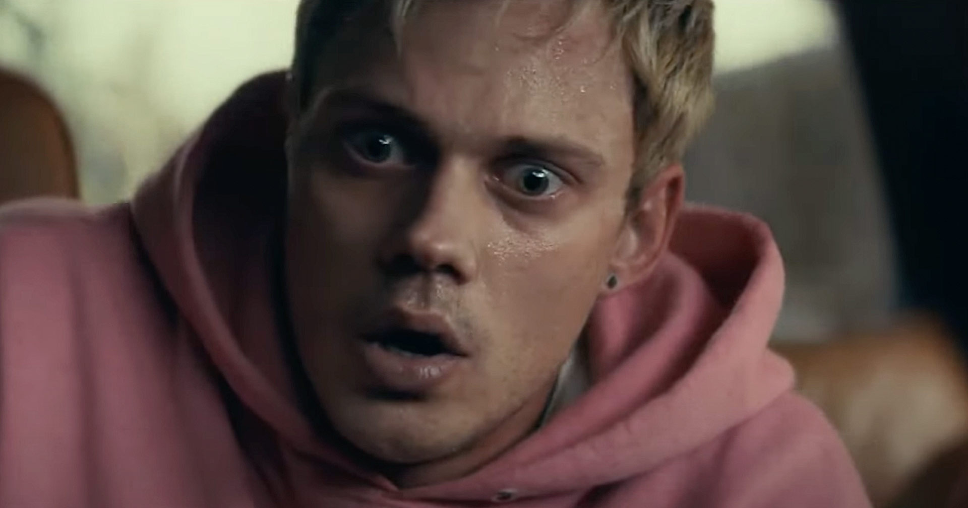 ‘Jogos Mortais’ sobre rodas? Confira o trailer de ‘Confinado’, com Bill ...